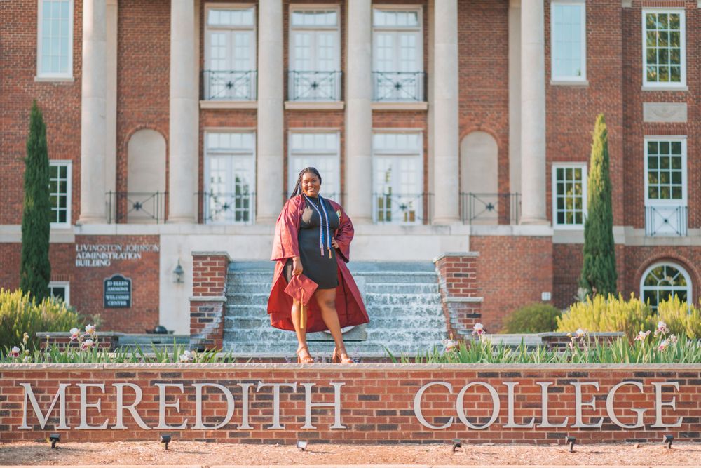 Meredith College Graduation Photoshoot - Blythe Photo - Intimate ...