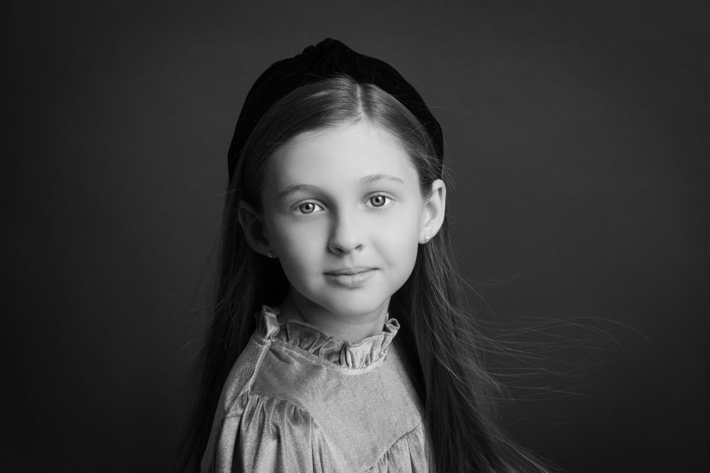 Presley - Fine Art Black & White Portraits - Crystal Sanderson Photography