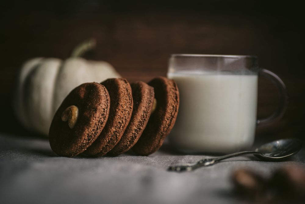 Chocolate chip cookies - Portraiture, Food & Lifestyle photographer in ...