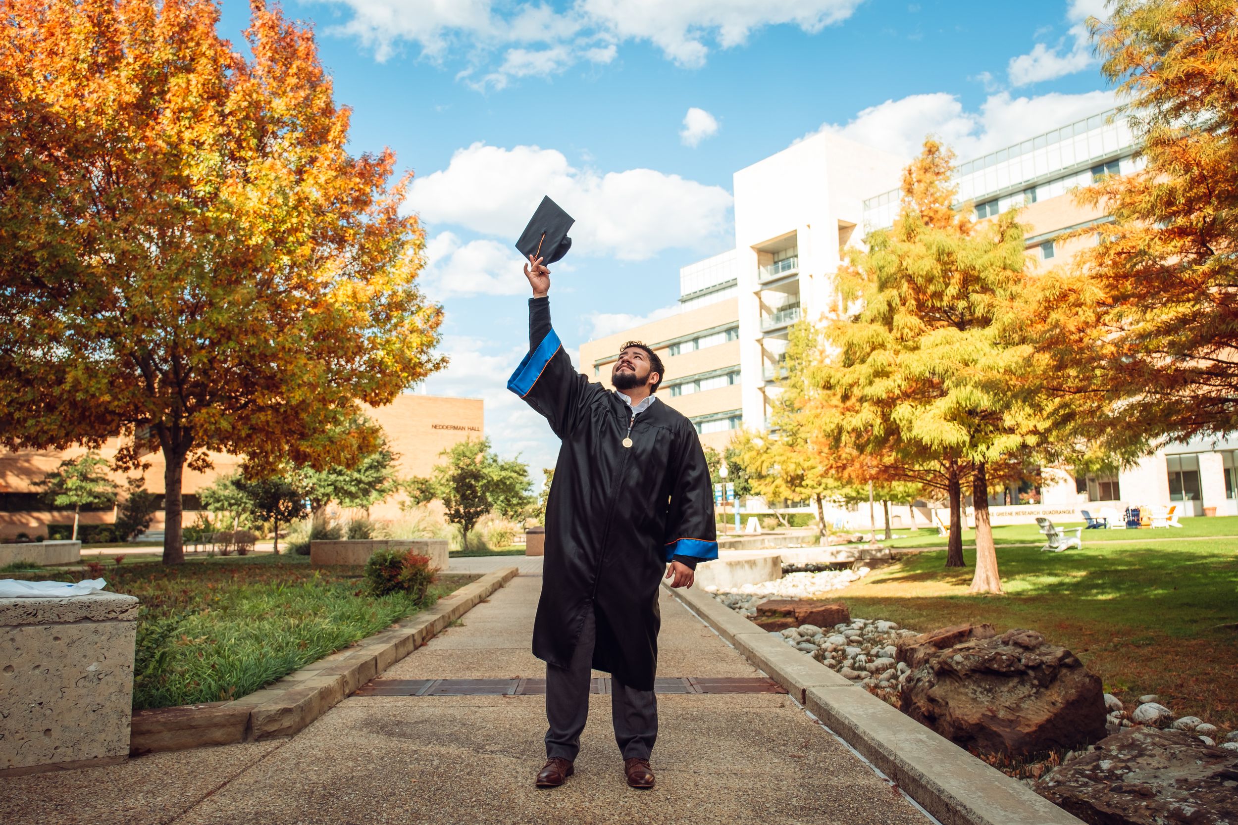 UTA Senior Photos: Sofia Rodriguez - Eric Aaberg Photography