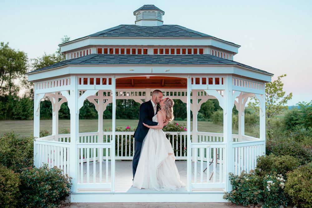 Let Wedding Season Begin | May 2023 Newsletter - Cyn Davis Photography