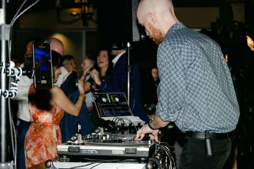 5 Top Wedding DJs in Southwest Florida to Guarantee Your Dance Floor ...