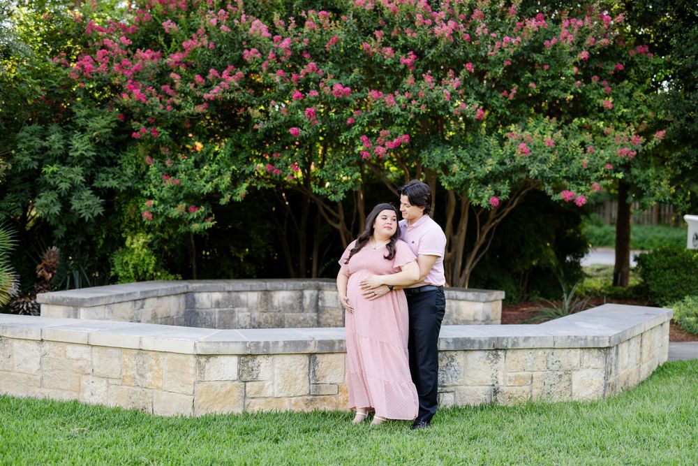 Mikaela + Thomas: Landa Library Maternity Session - San Antonio, Texas ...