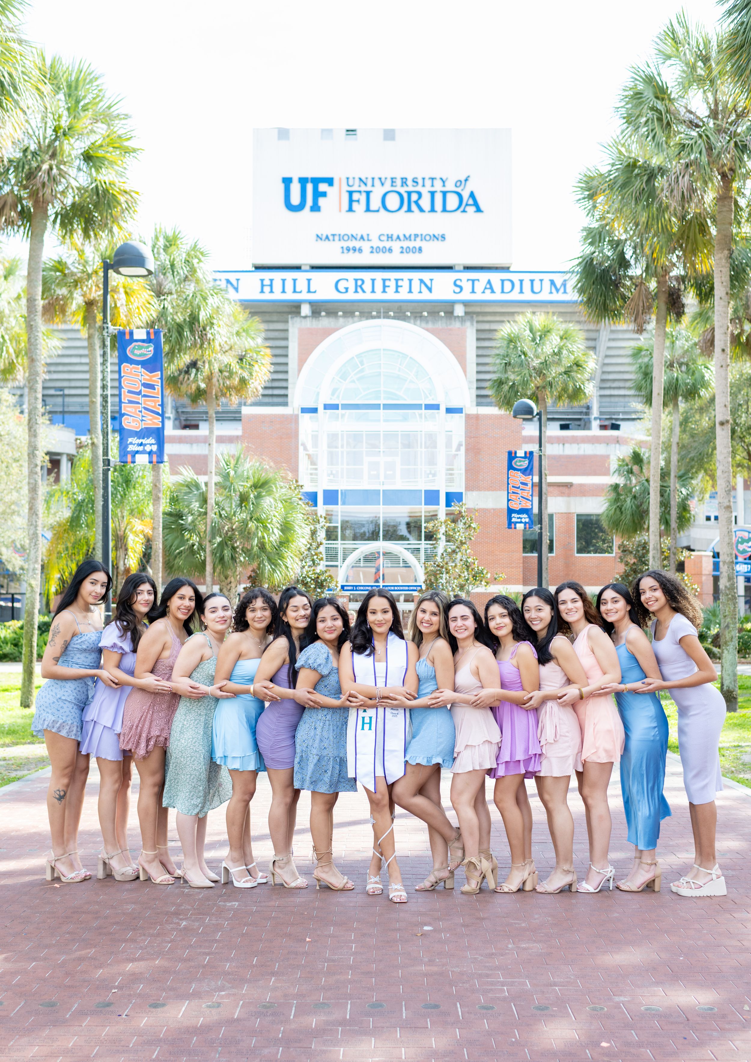 UF Graduation 2025 | Gainesville Graduation Photographer - Jimena DC ...