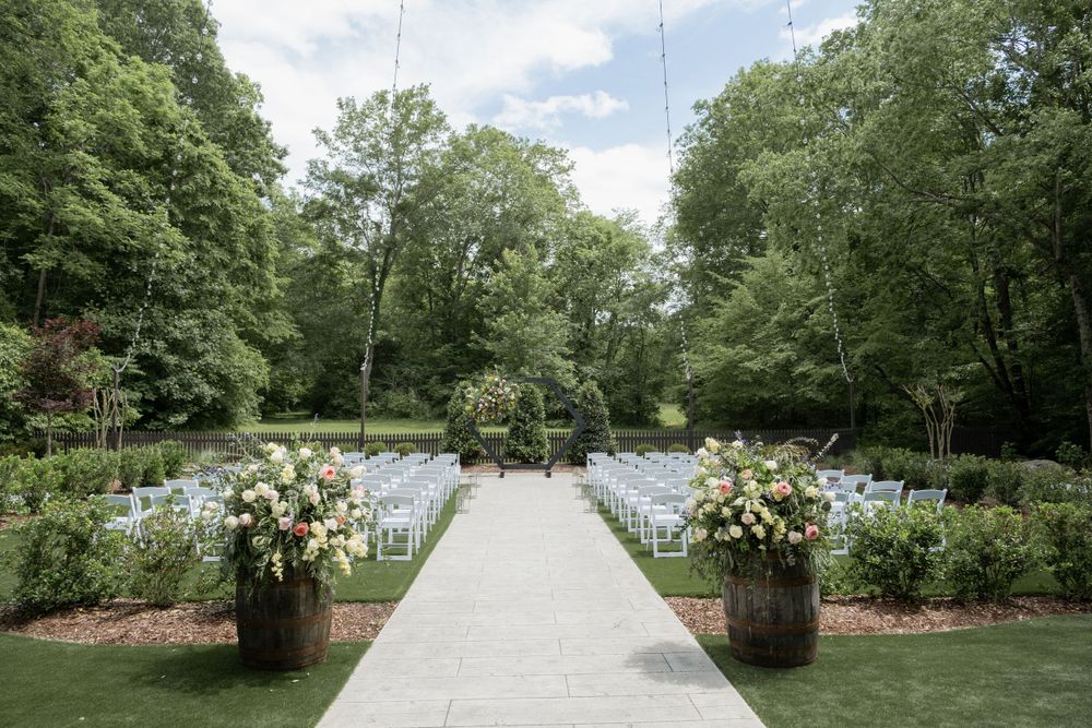 Abby & Chad | Firefly Lane - Emma Manning Photography