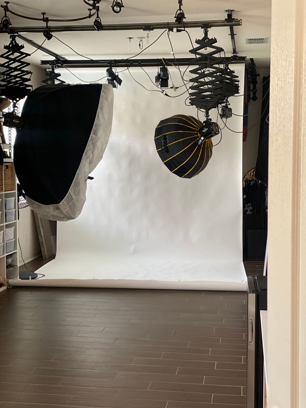Behind the Scenes Portrait Studio - Misty Jones Photography