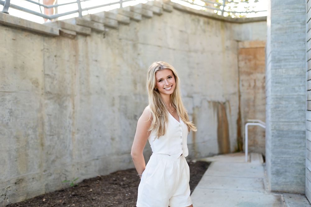 Kate Senior Portraits - Chrissy Burdsall Visual Artist