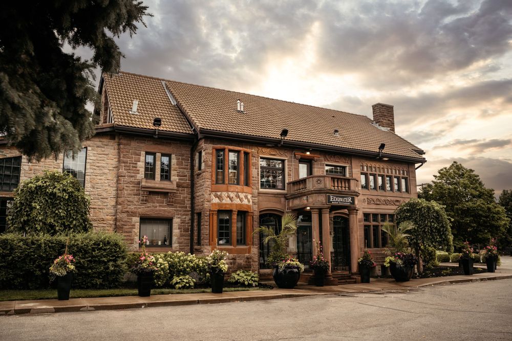 The Edgewater Manor - Geoff Shaw - Hamilton Wedding Photographer