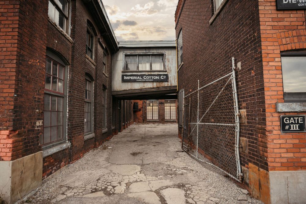 The Cotton Factory - Geoff Shaw - Hamilton Wedding Photographer