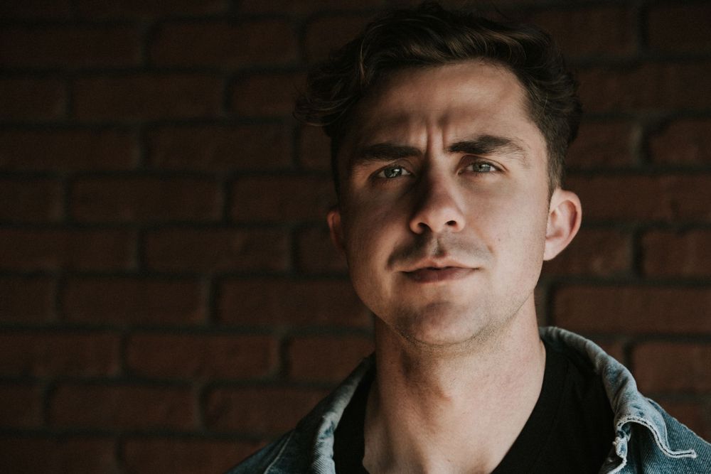 CALEB Headshots Photography