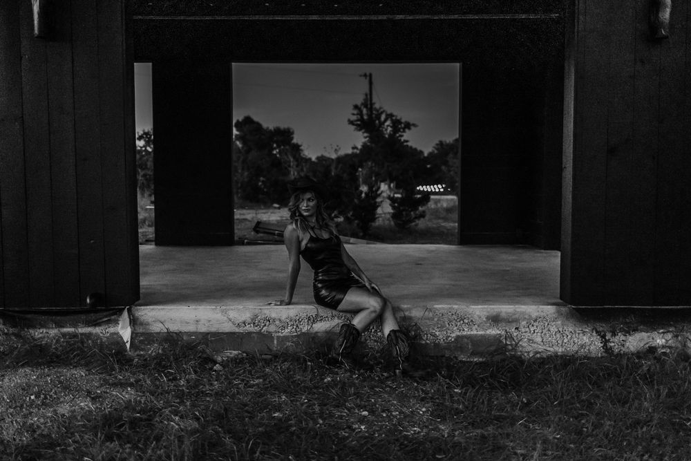 Aly In Texas Land - Alyssa Dean Photography
