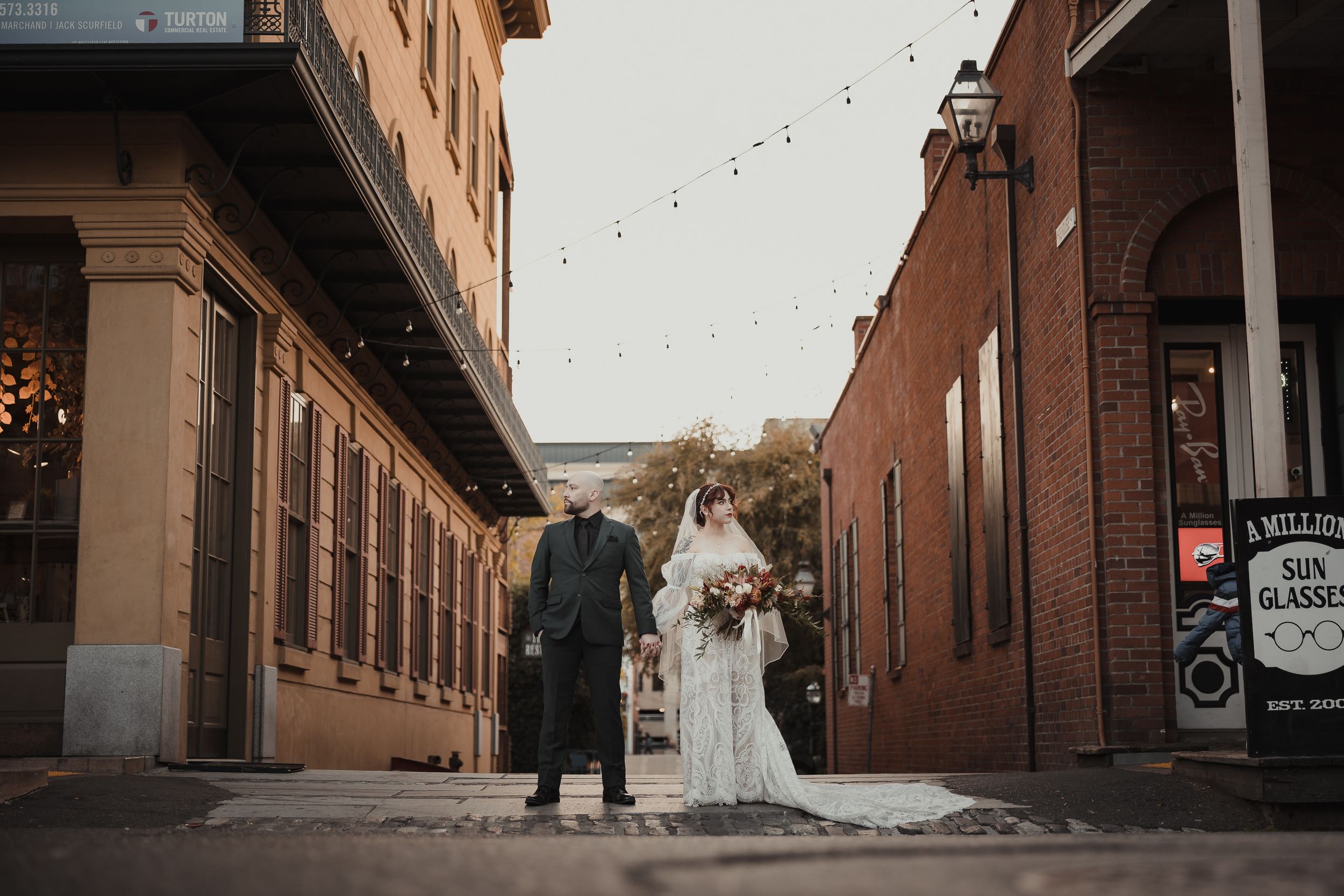 Arcade Underground Wedding Venue - Isabel & Salvador - Lorenzo Tinoco Photography