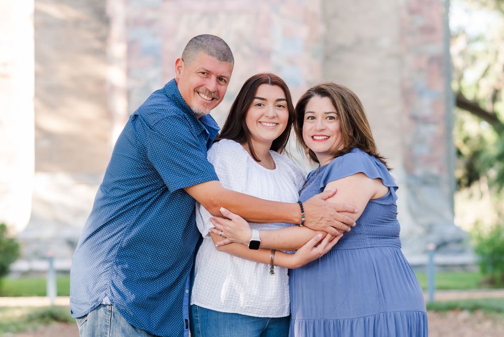 THE MARTINEZ FAMILY - Stacey Grubbs Photography, LLC