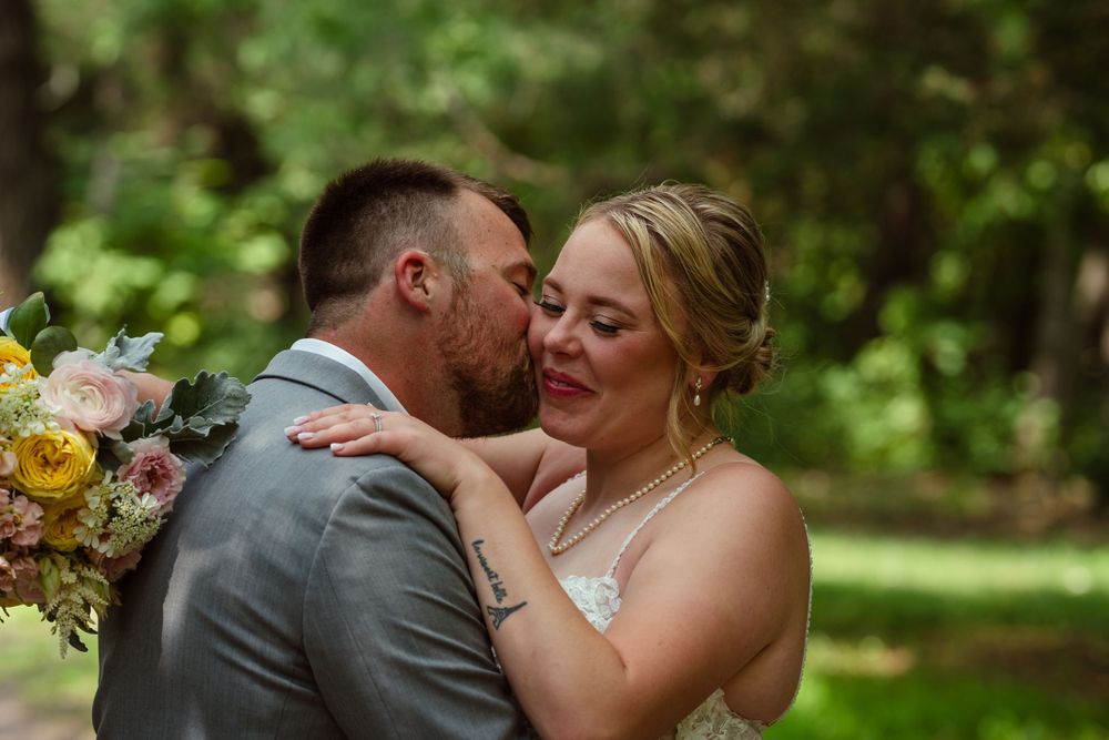Zach and Lisa's Love Story at Bertram Chain of the Lakes Park and The ...