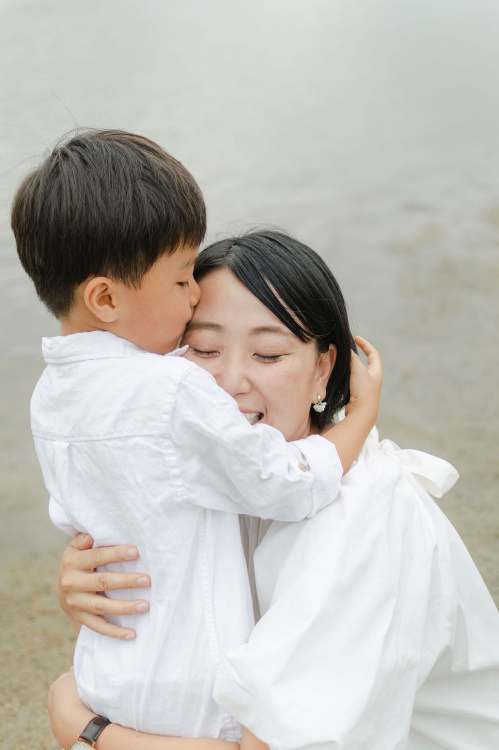 Do You Fell Awkward In Front of a Camera? - Mariko I. Baasch Photography