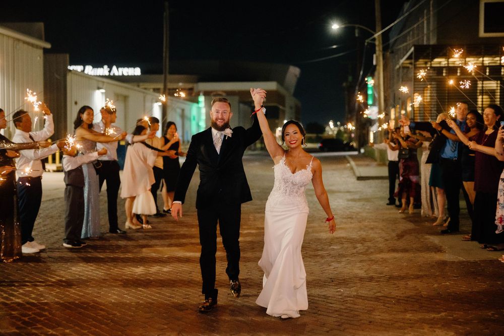 Wedding Sparklers Exit Tips - 2Focus Photography - Kansas and Oklahoma ...