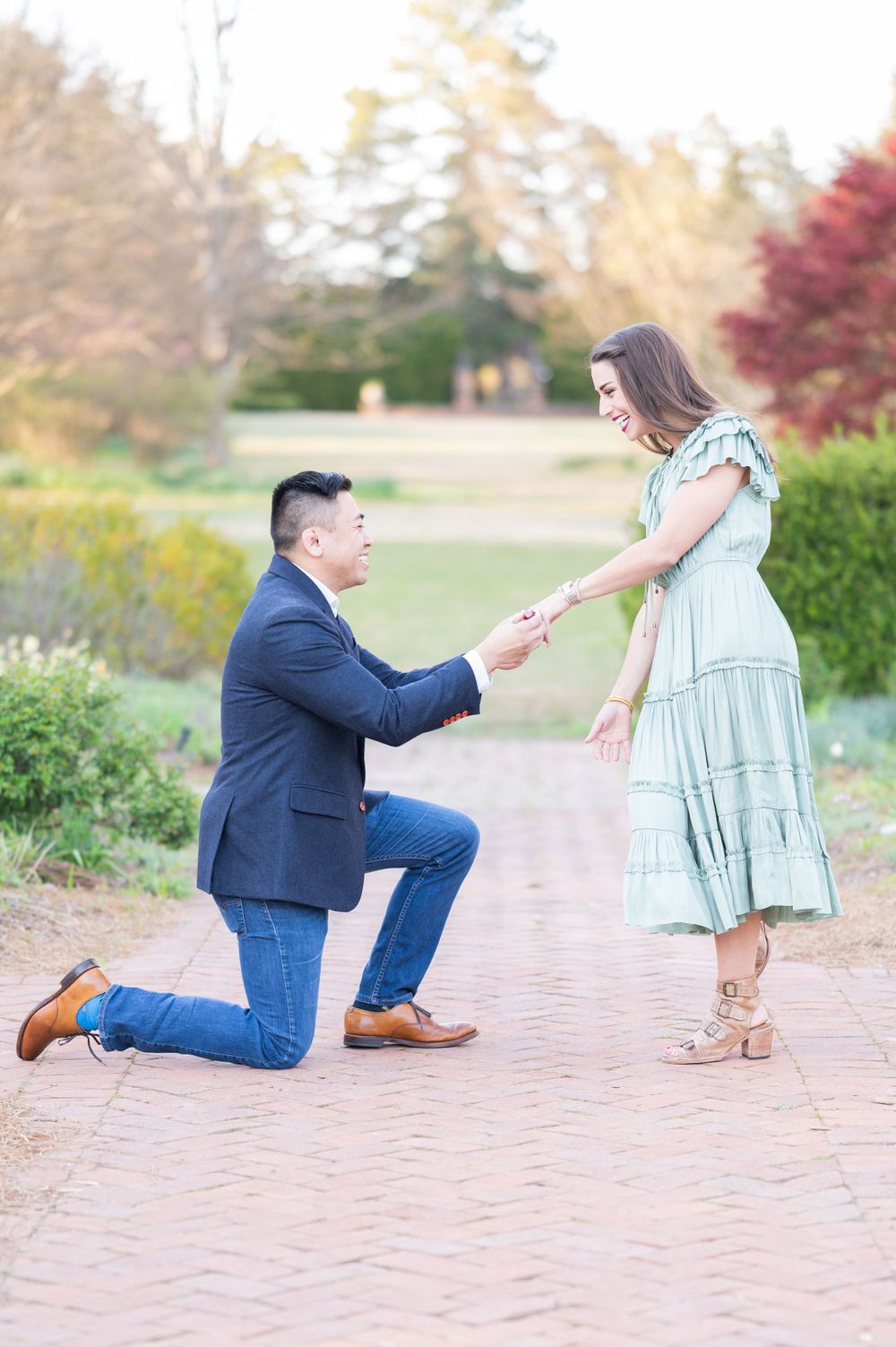 5 Essential Things to Do Right After You Get Engaged - Timeless Wedding ...