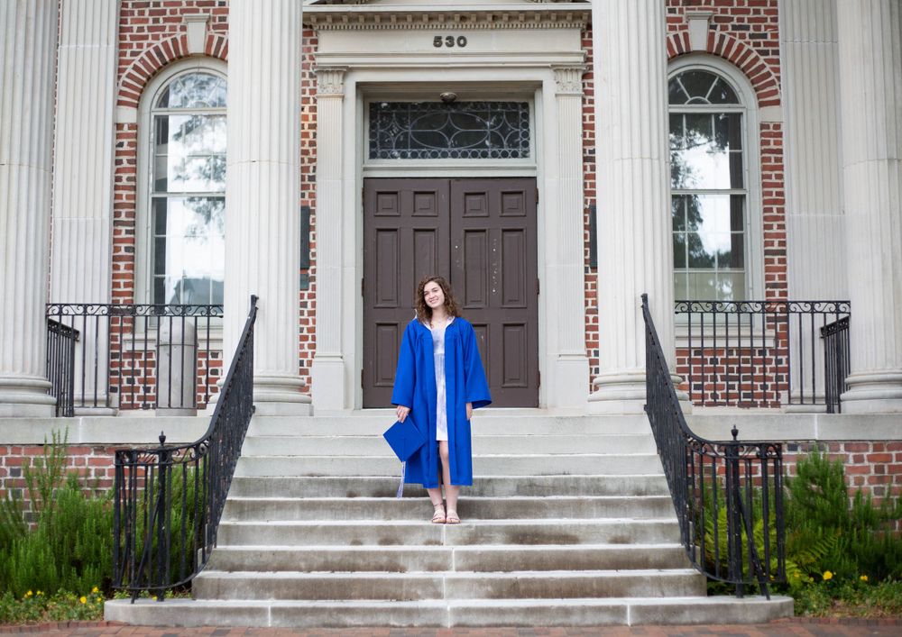 Olivia | Downtown Greenville Senior Session - Allie Bee Photography