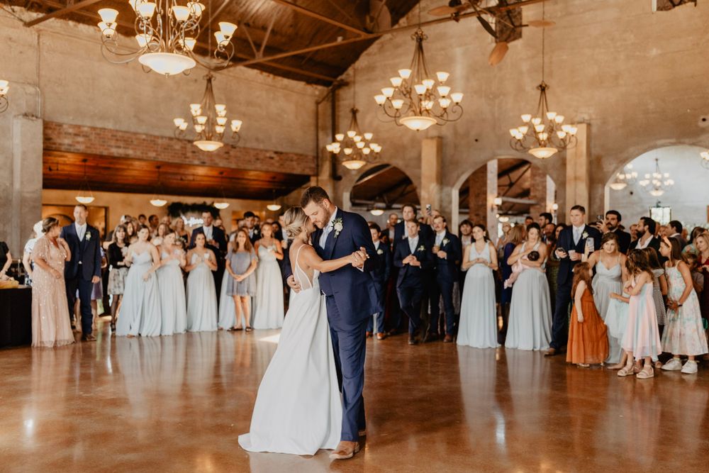 Tips to be a great 2nd Shooter! - Jenny Lily Photography LLC