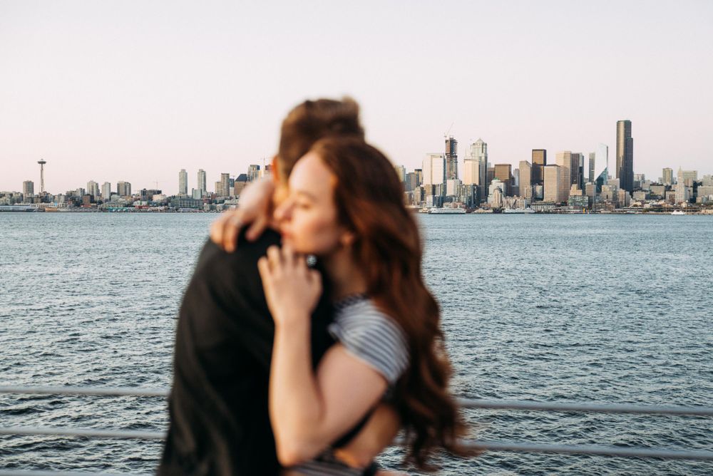 Seattle Skyline Sweethearts' Session | Amanda & Eugene - Trevor and ...
