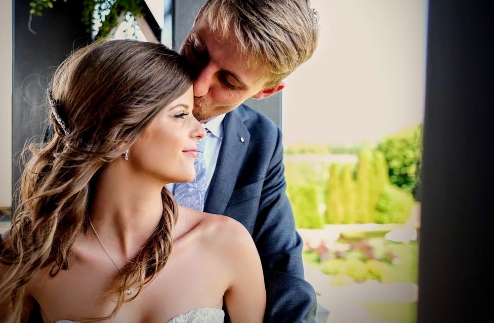 Alexa & Jake's Intimate Summer Trius Winery Wedding - Niagara On The Lake, Ontario Wedding Video ...