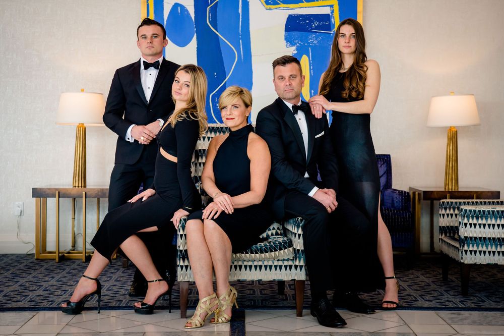 Drake Family Portraits - Tiffany Hofeldt Photography