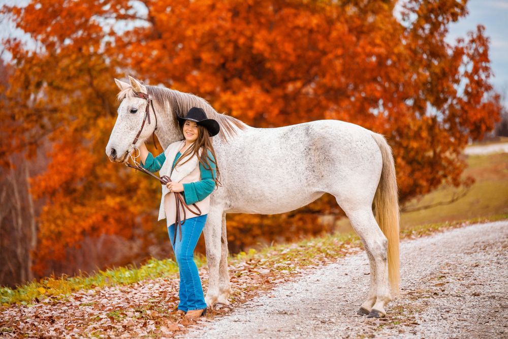 Springfield Kentucky Horse and Rider Session at Family Farm | Briley ...