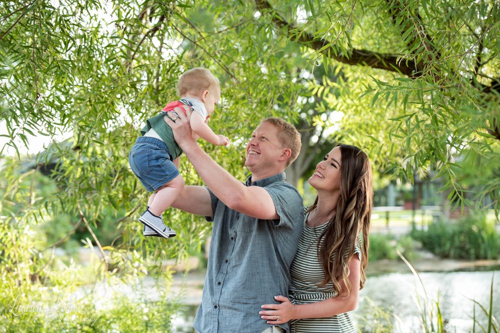 Fall Family Session at Cox Arboretum Fall 2021 - Lindsey Stoebner ...