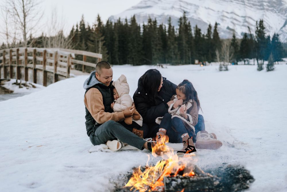 The Nguyen's | Banff Campfire Family Session - Three Sisters ...