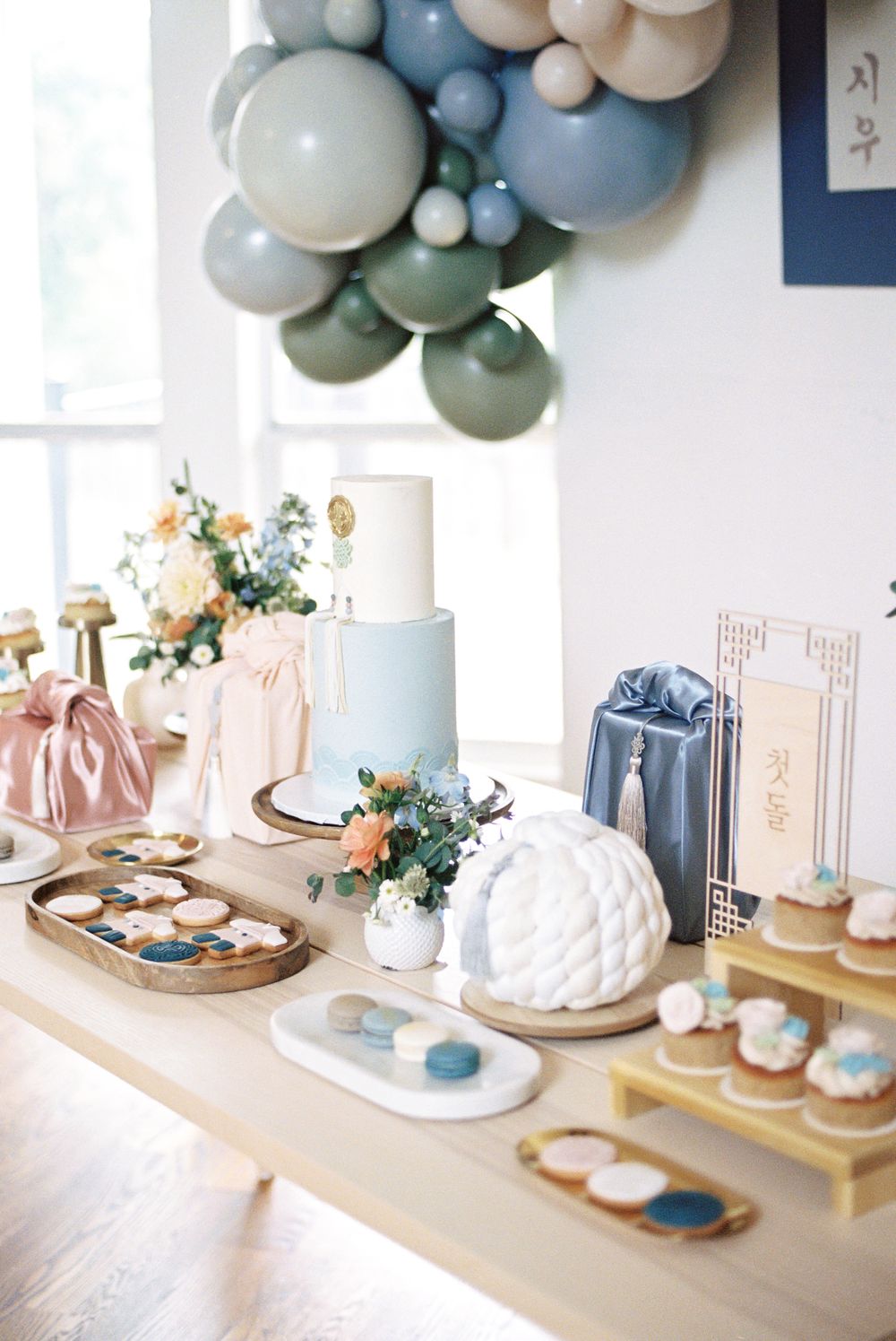 Elegant Modern Traditional Korean First Birthday - Priscilla M Choi ...