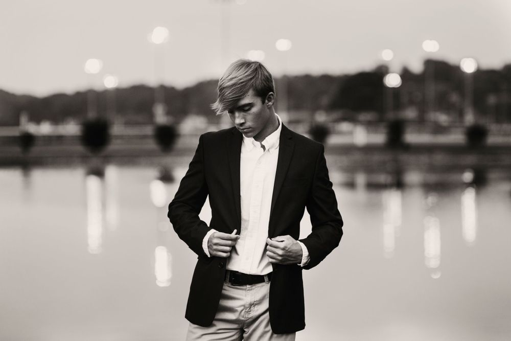 Colin Senior Portraits - Bonnie McGhee Photography