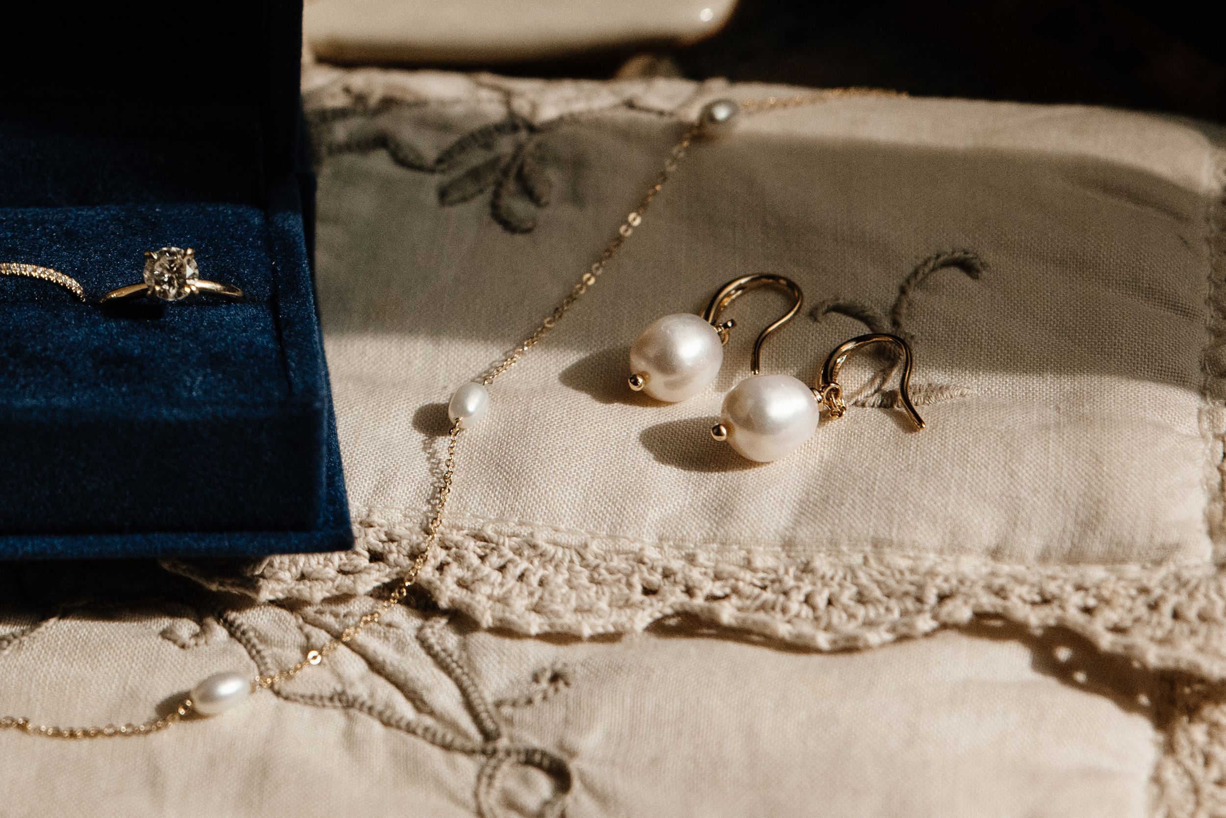 Pachee & David | Wedding | Dramatic Dark - Jen Montgomery Photography, LLC