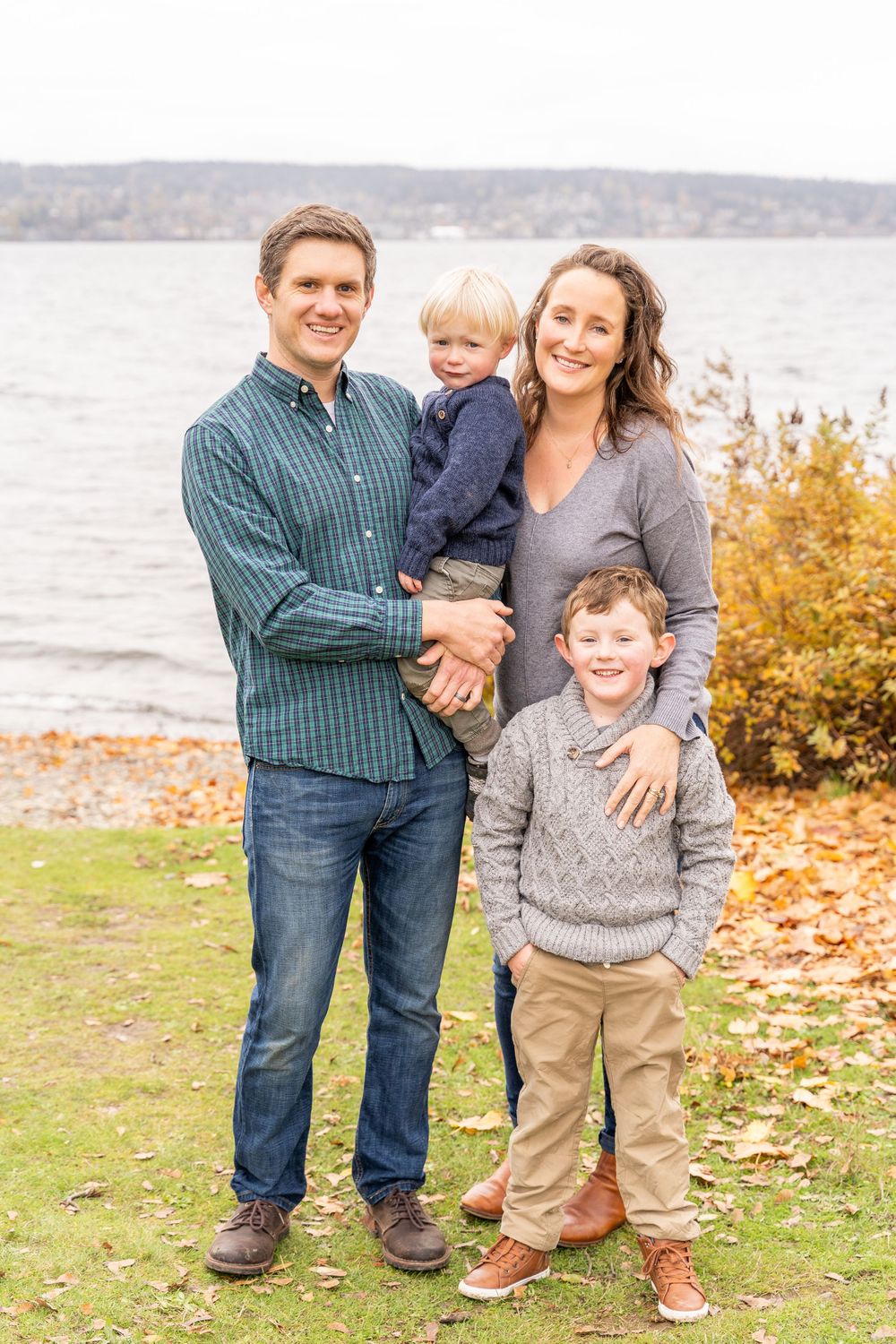 Anderson Family | Magnuson Park | Seattle, Wa - Cece Castillo Photography