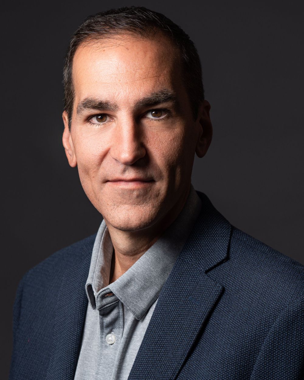 Tips in Preparing for Your Headshot Session - R Nolan Photography