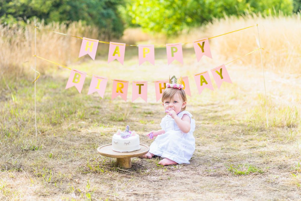 Outdoor Cake Smash Photography Session - Photography by Joanna Claire