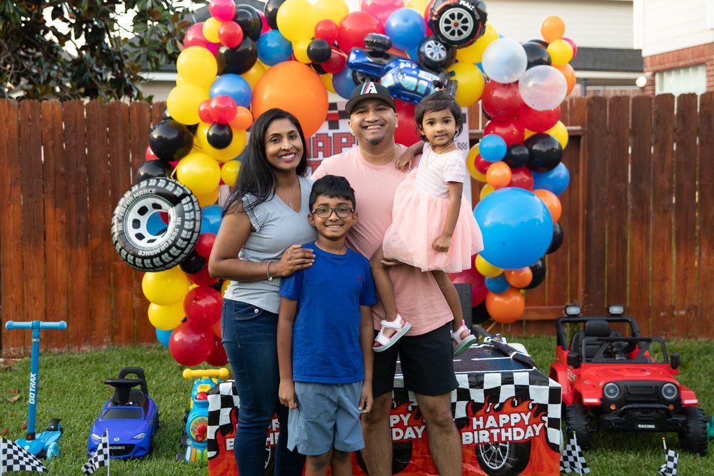 Simple Tricks For Perfect Birthday Party Photos - Julian Cavazos ...