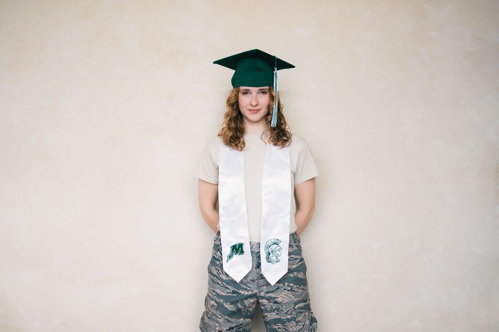 Graduation Session in the Studio - Little Dragan Photography