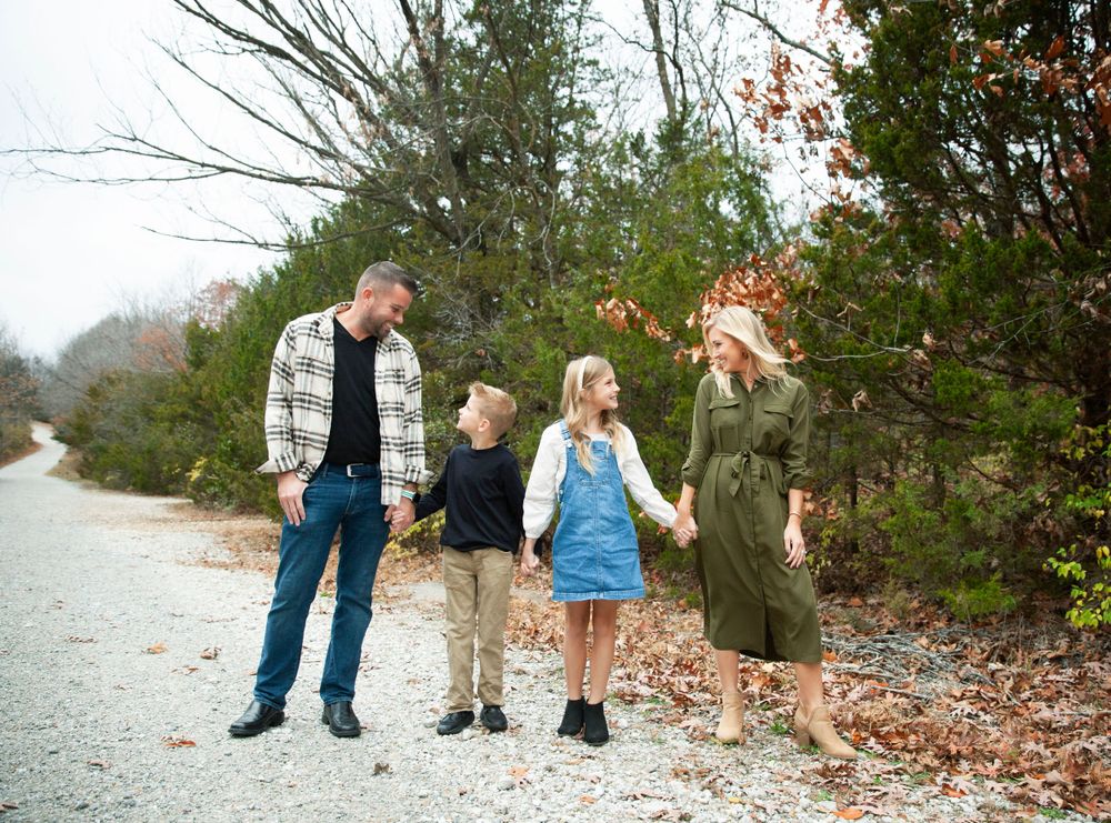 family lifestyle session | The Weir family - Photography by Angelique
