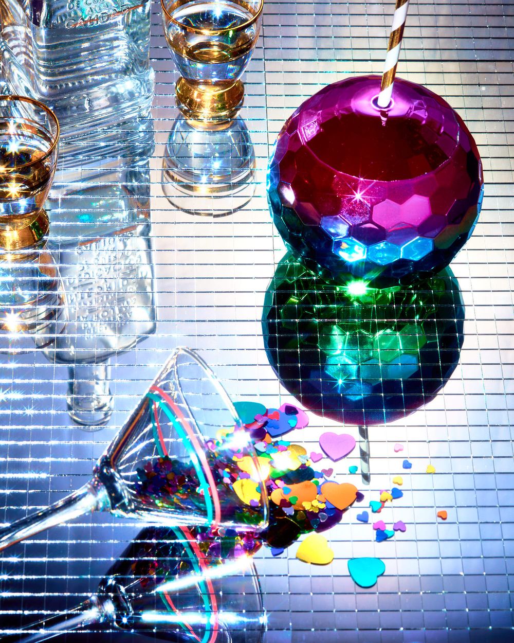 Your disco needs you – noughties 00s club drink photography + motion ...