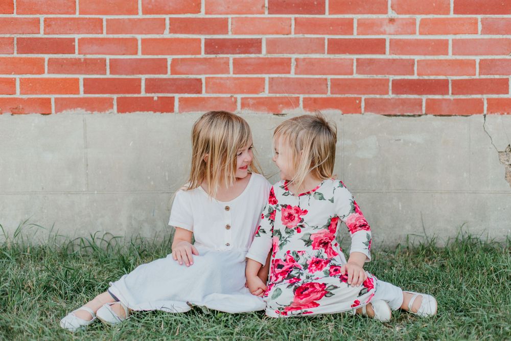 What Are Mini Sessions? (And Why You Should Book One!) - Rebecca ...