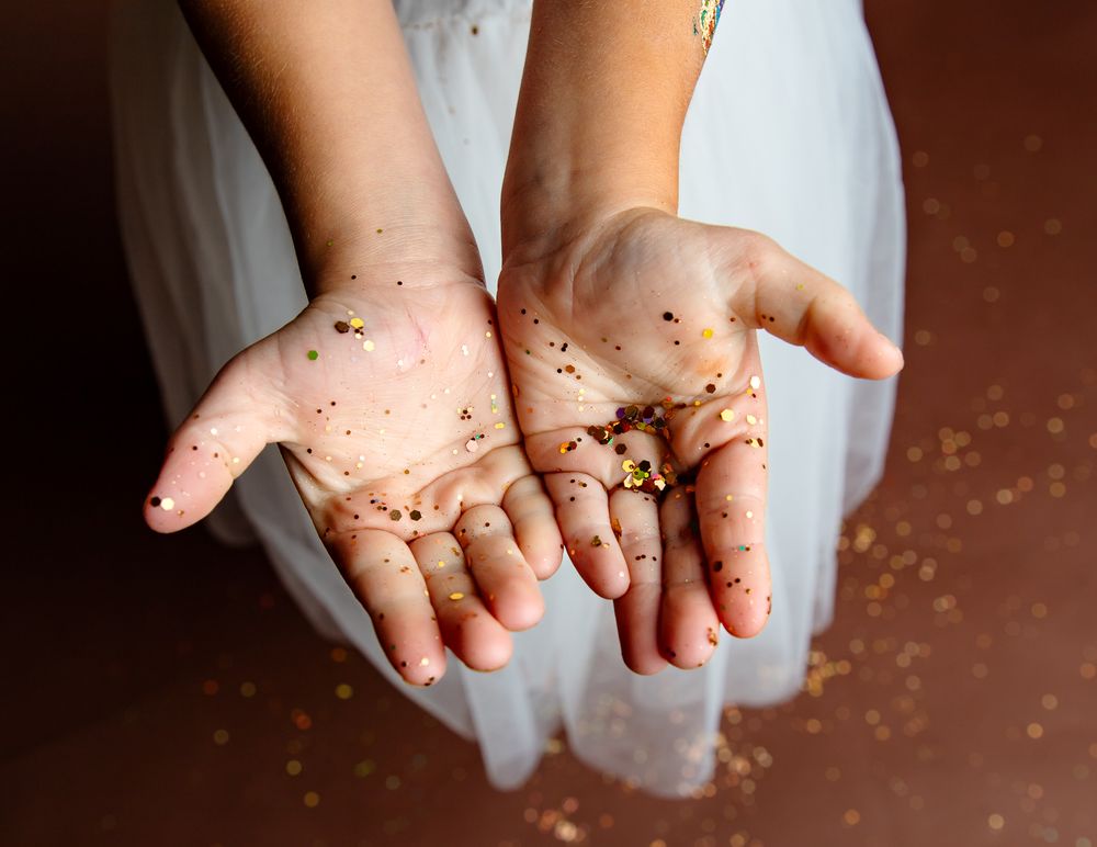 Uncover the Magic of a Glitter Session - Kansas Family & Newborn ...