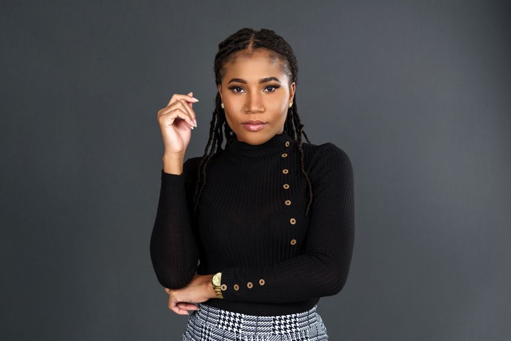 Corporate Studio Shoot - Di Foto Shoppe - Smile. Snap. Print.