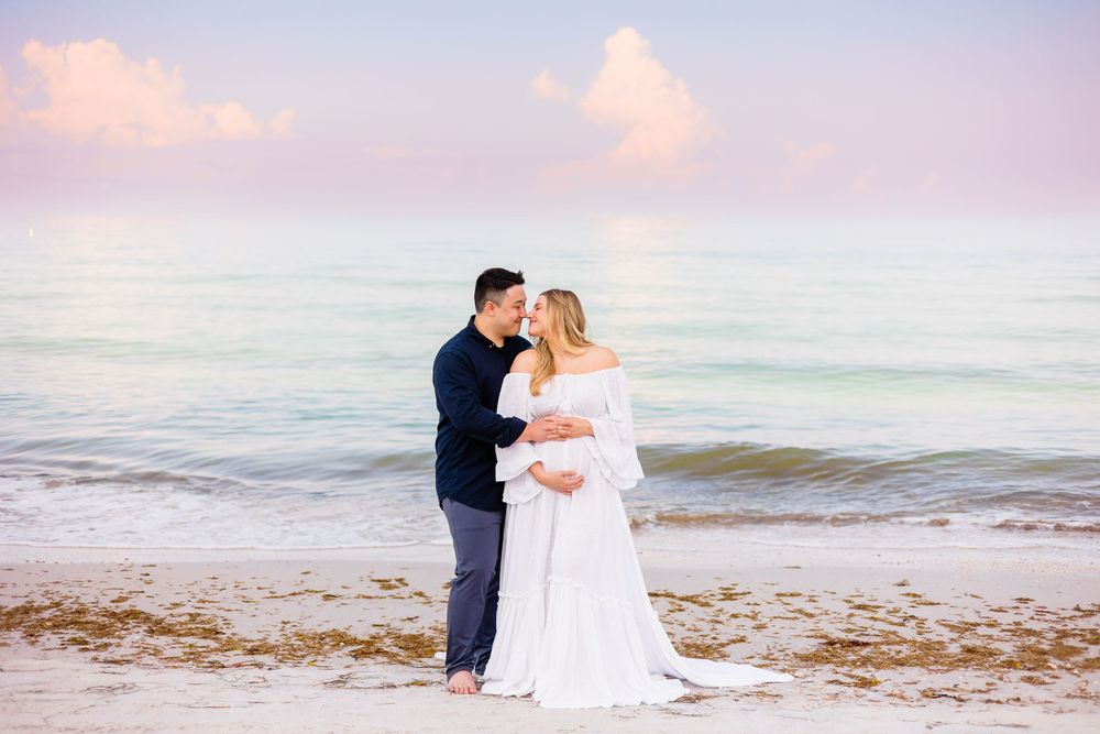 HOWEY FAMILY - AWAITING NOAH - Ashley Nicole Photos - St. Pete