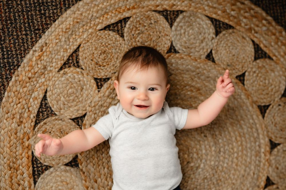 Zander | 6 Month Milestone - Kristen Calgaro Photography | Hastings ...