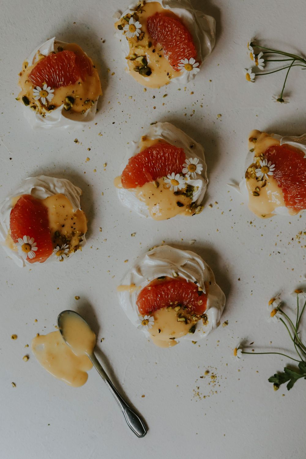 Mini Pavlovas - The Buttery Whisk