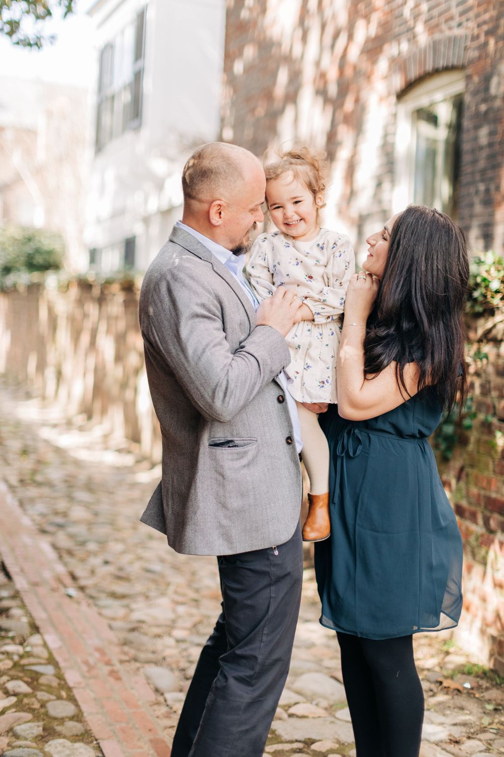 Old Town Alexandria Family Session - Allie LaRue Photography