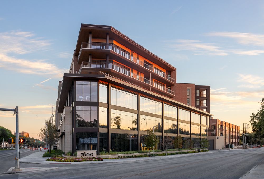 Sharp Glass - Embrey HQ - Sean Carranza Photography