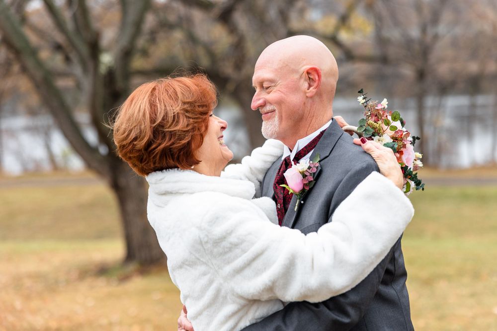 Reidel Farmhouse Fall Wedding | Fridley, MN - Jessica Kankelfitz ...