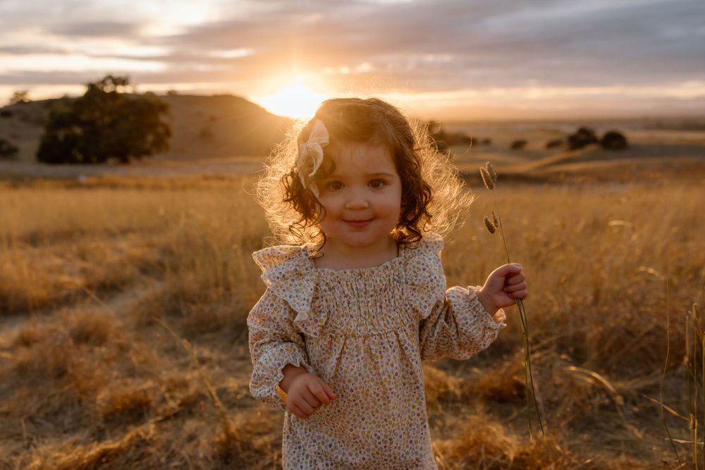 Storytelling Family Session - Danielle Conner Photography