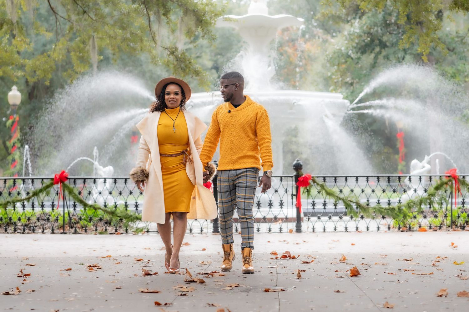 Exploring the Charming Love Lock Bridge in Savannah, Georgia - Savannah ...